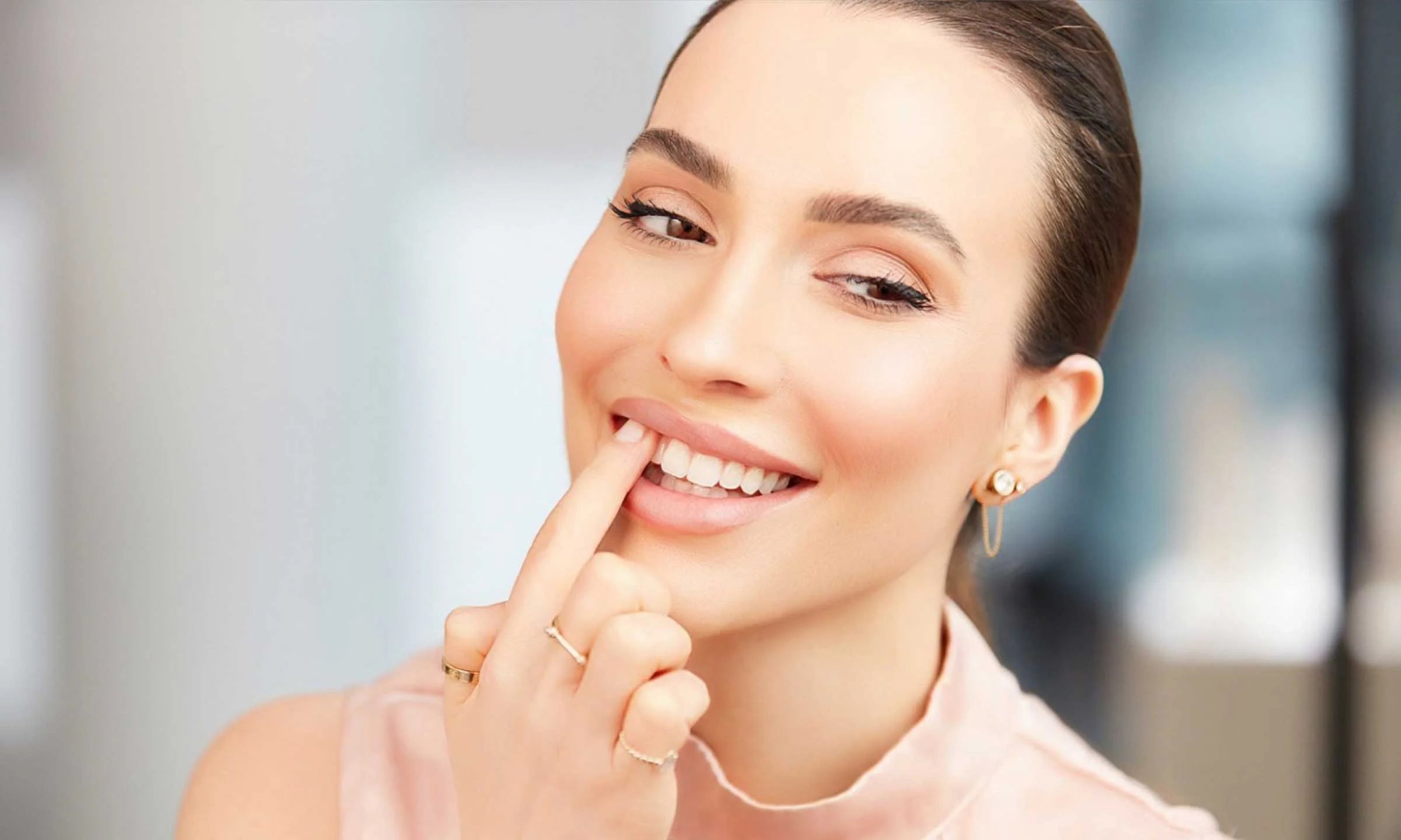 Bleeding gums - what helps against bleeding gums?